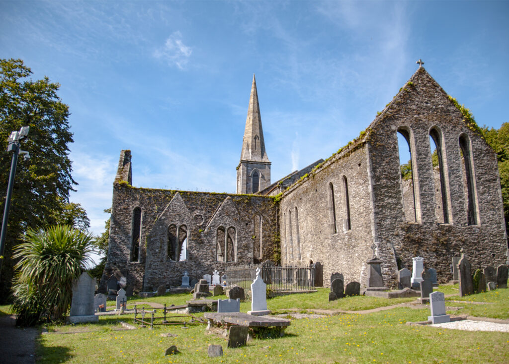 7. St. Mary's Church (Postcard) - Visit New Ross